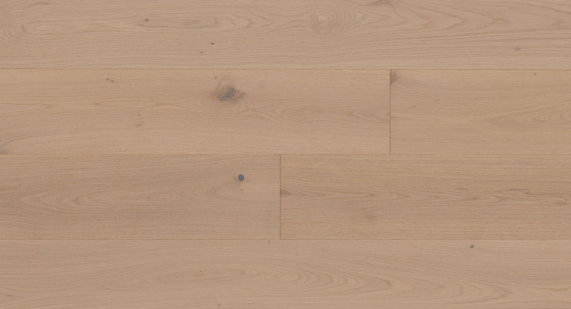 Zephyr 5/8" x 7-1/2" Wirebrushed Engineered Hardwood :Portercraft